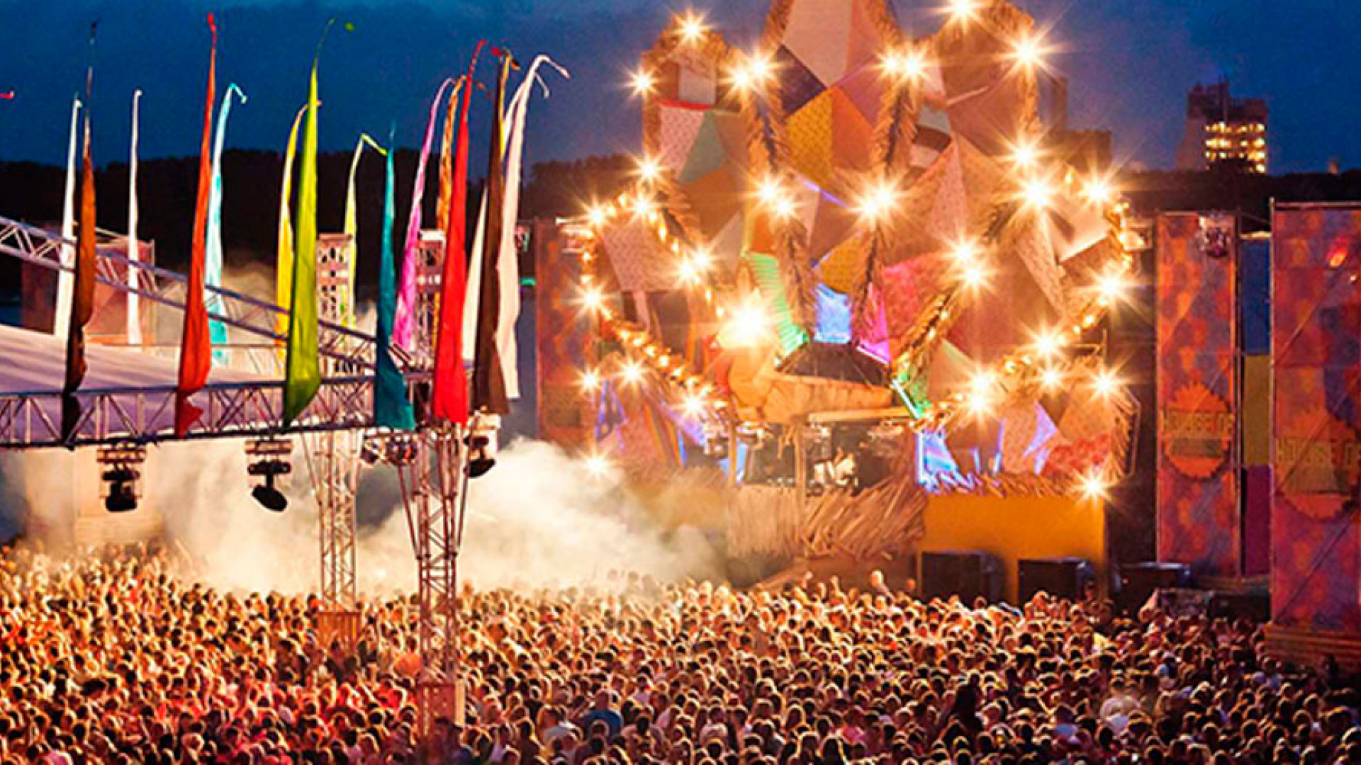 Solar Weekend | Festivals | Escapism