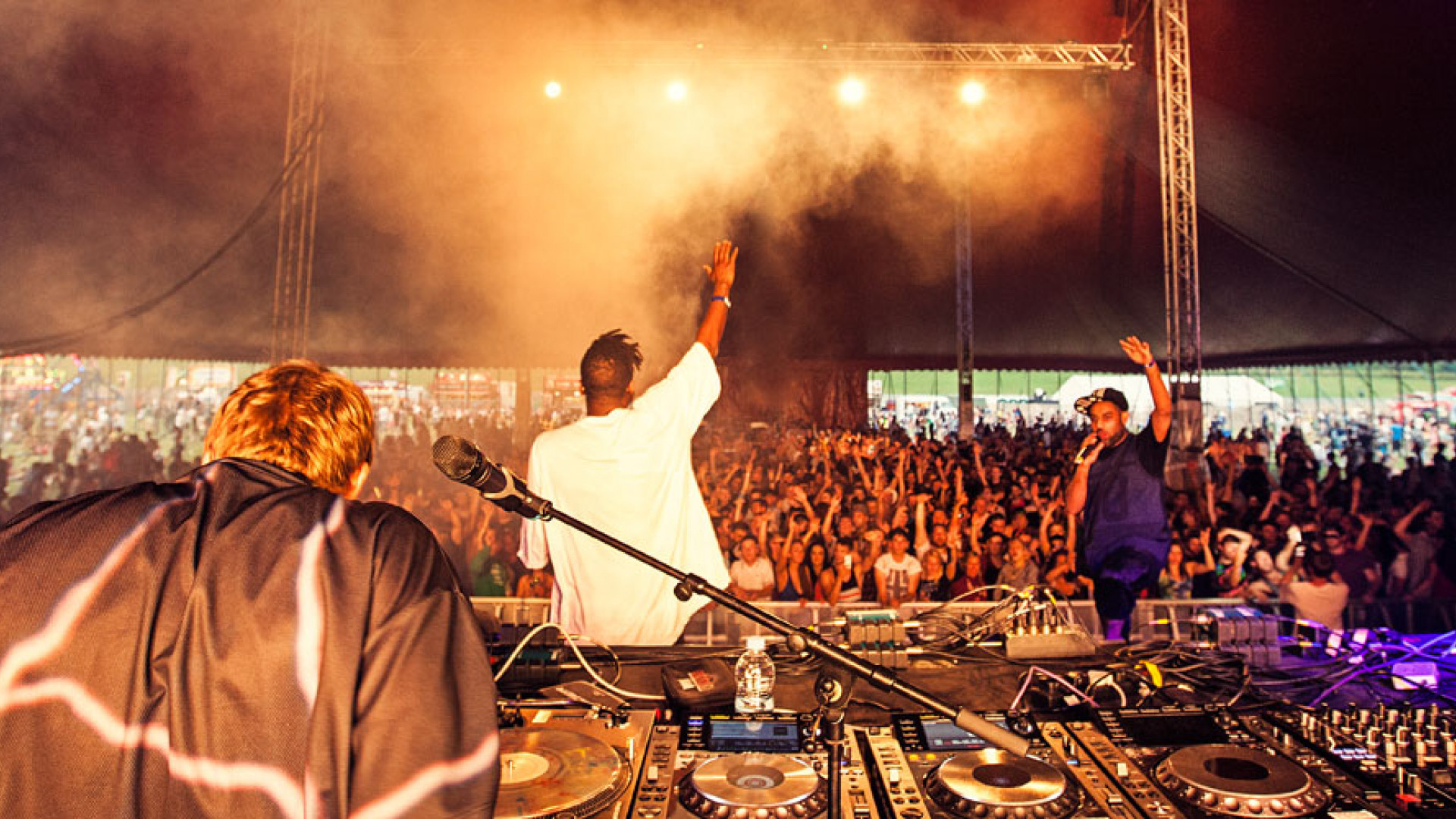 Shakedown Festivals Escapism Magazine