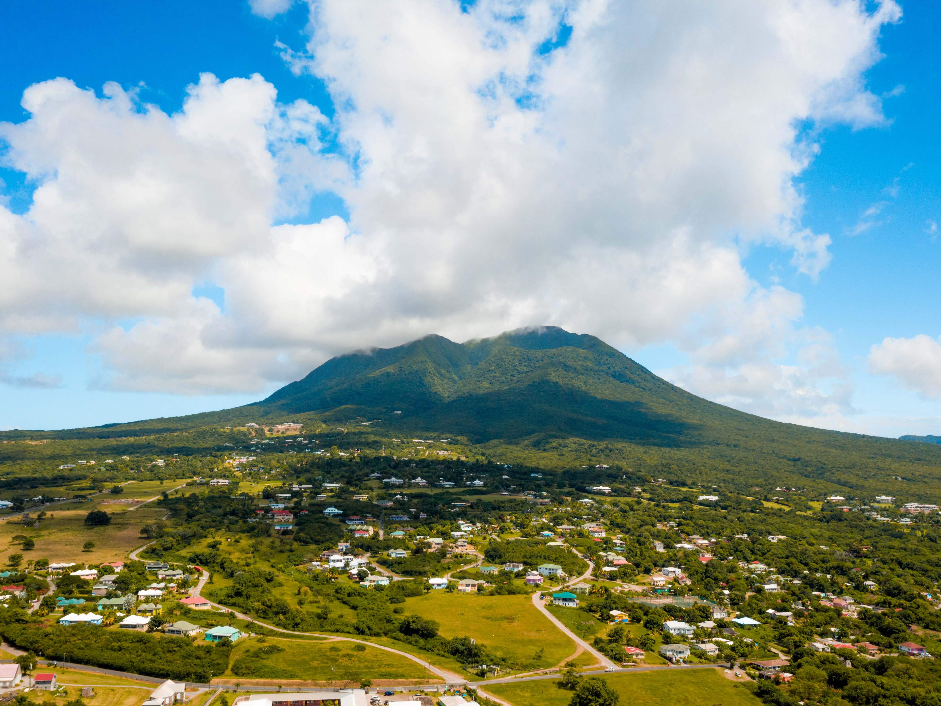 A travel guide to Nevis island and its mango festival | Escapism