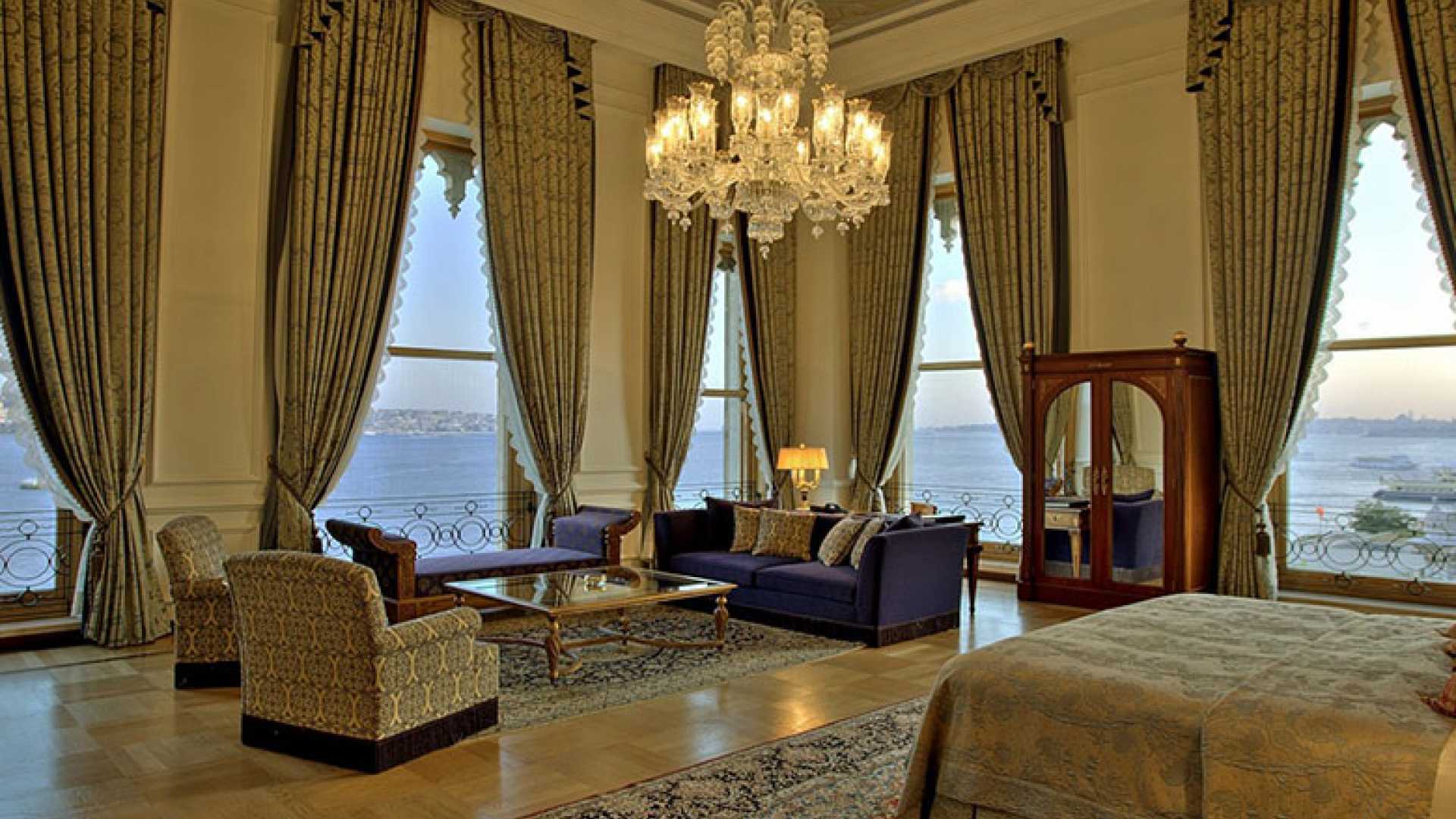 Top 10 Most Extravagant Hotel Suites | Escapism