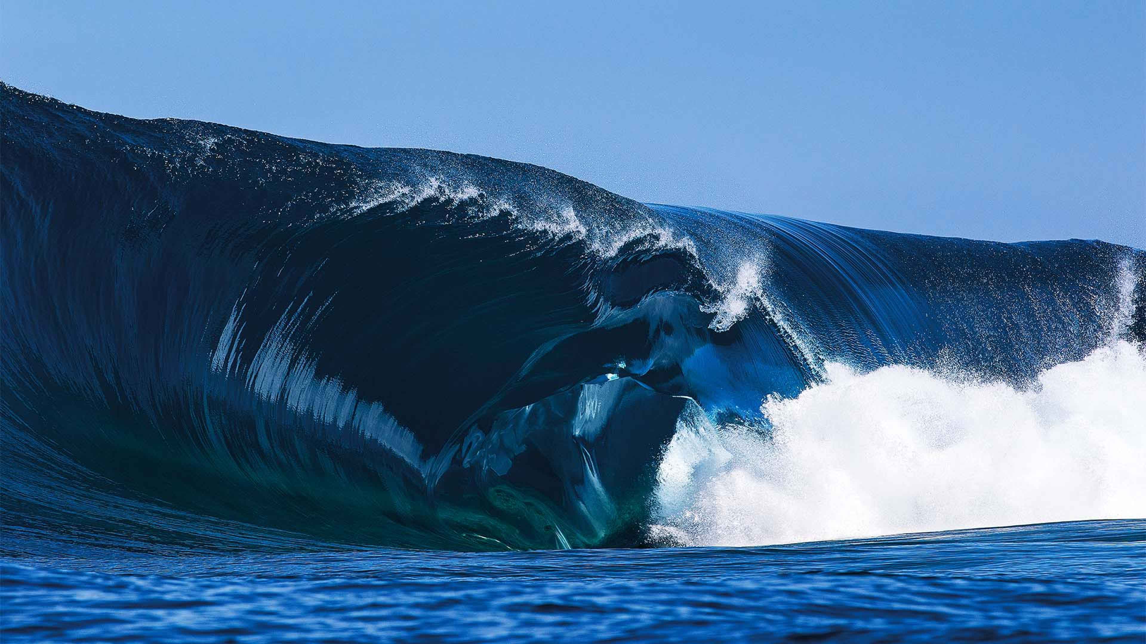 World's best waves – amazing surf spots in photos | Escapism