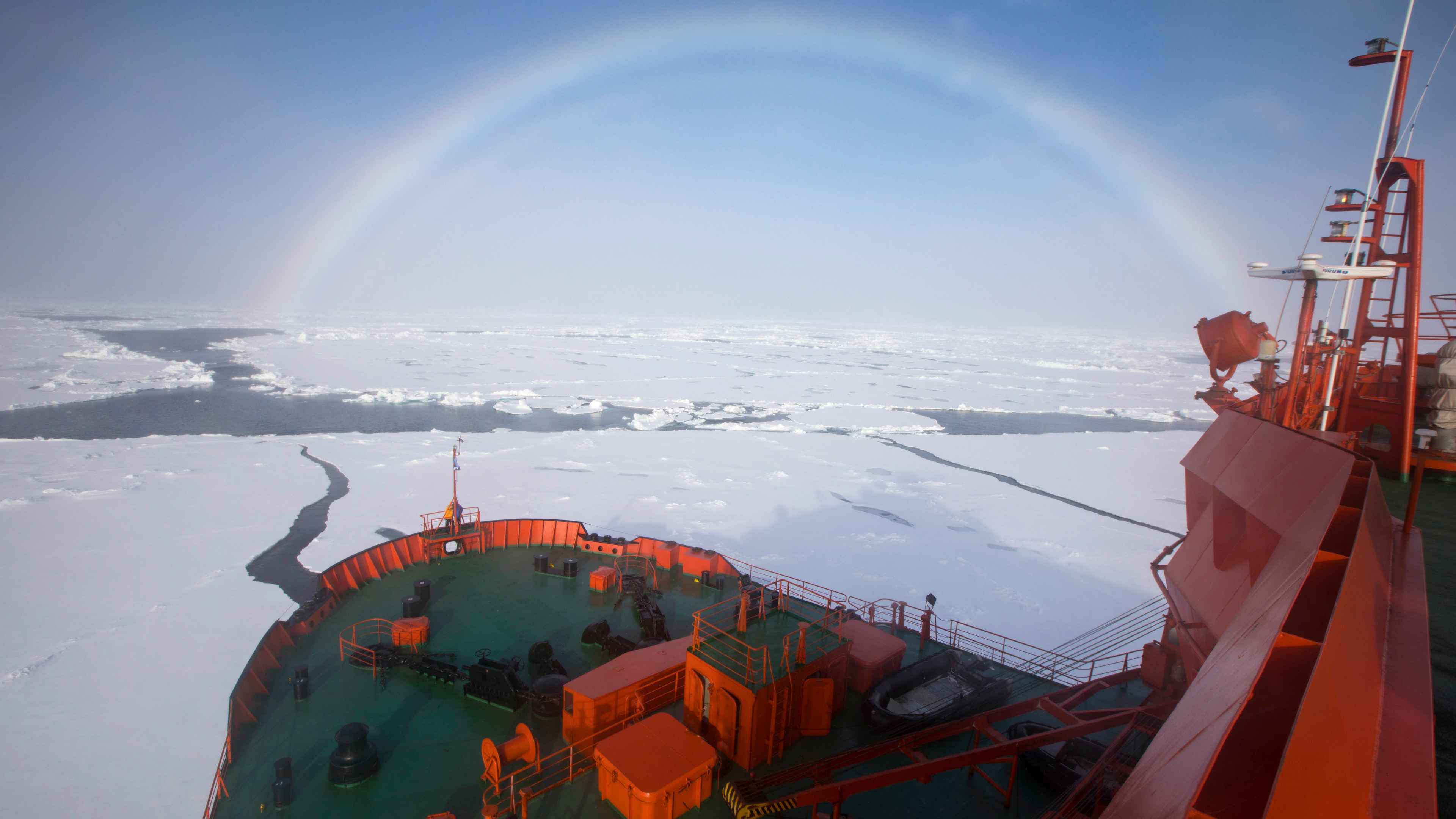 Travelling to the North Pole: who goes there and how? | Escapism